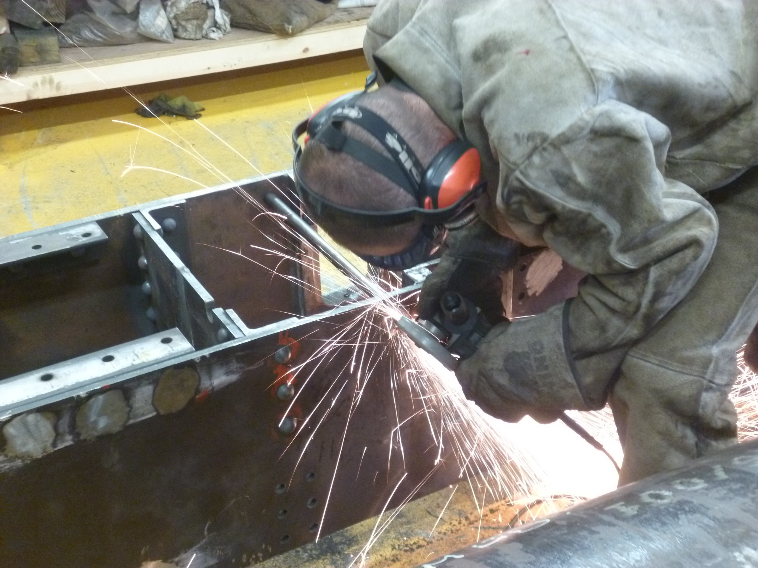 Samson’s main frame assembly completed… – Beamish Transport Online