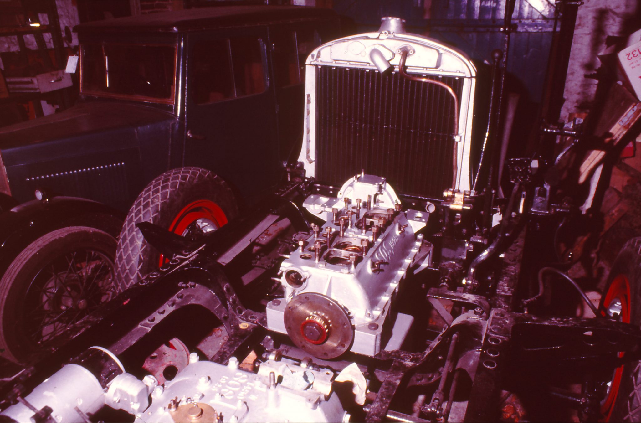 25 SOS engine and gearbox – Beamish Transport Online