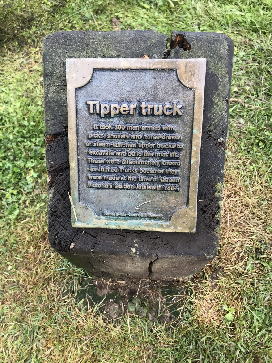 Hudson ‘Victory’ narrow gauge skip wagons… – Beamish Transport Online